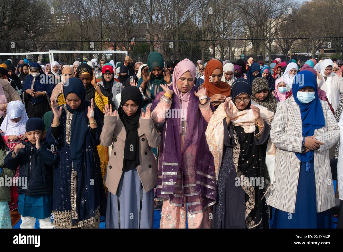 Muslims come together for Prayer at the Parade Grounds by Prospect Park ...