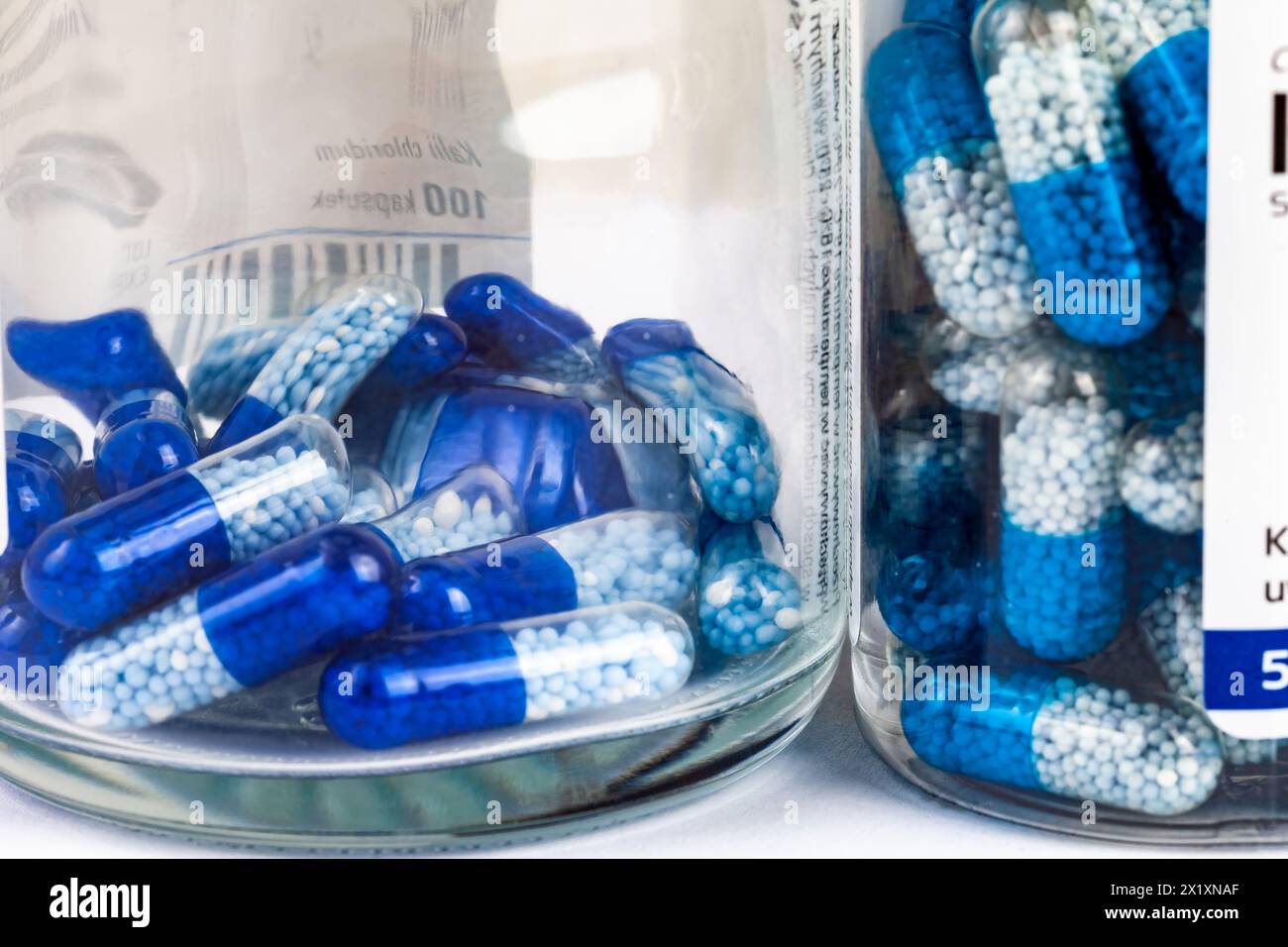 Pharmaceutical formulation hi-res stock photography and images - Alamy