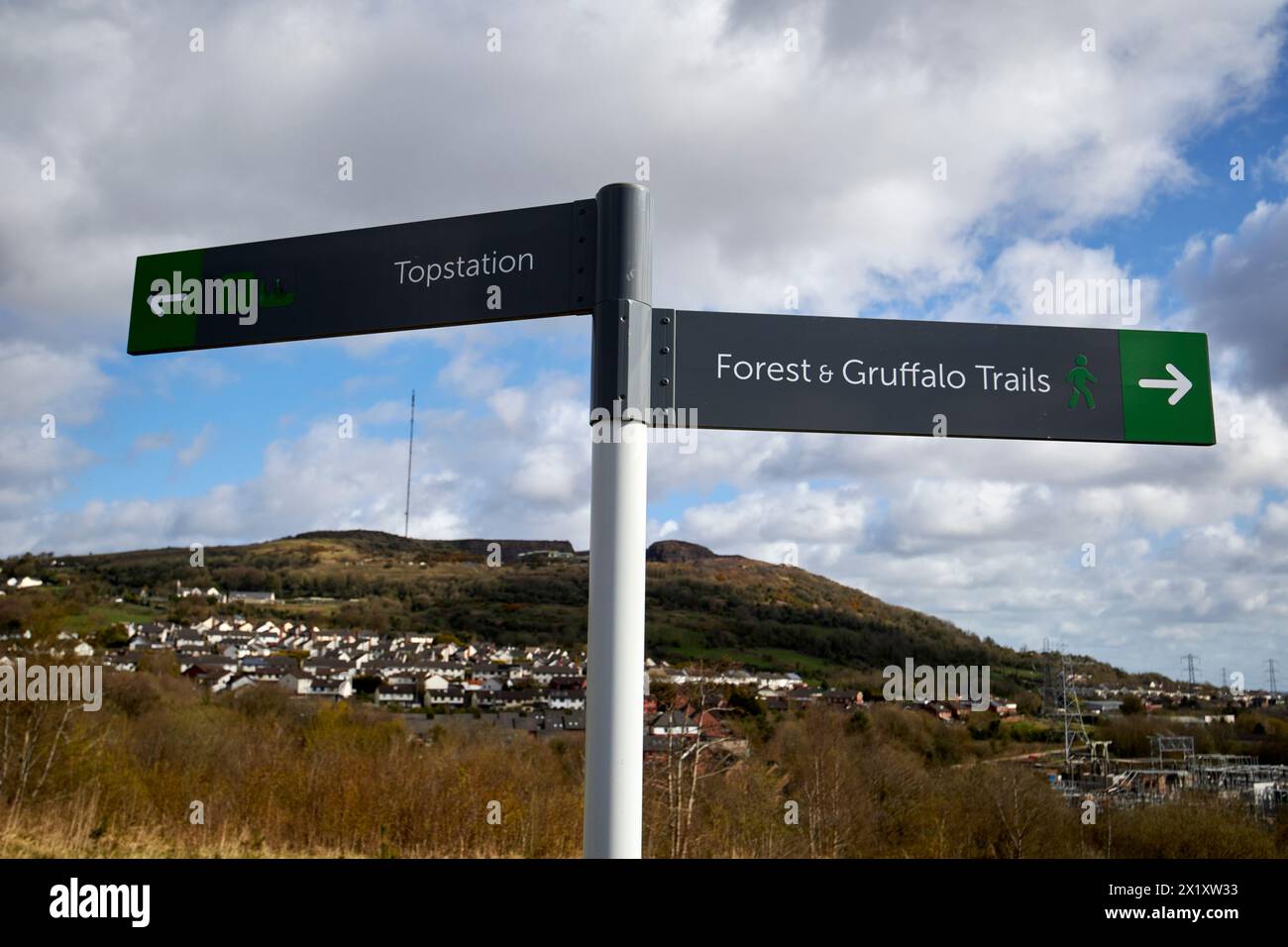 signs for topstation and forest trails colin glen forest park west ...