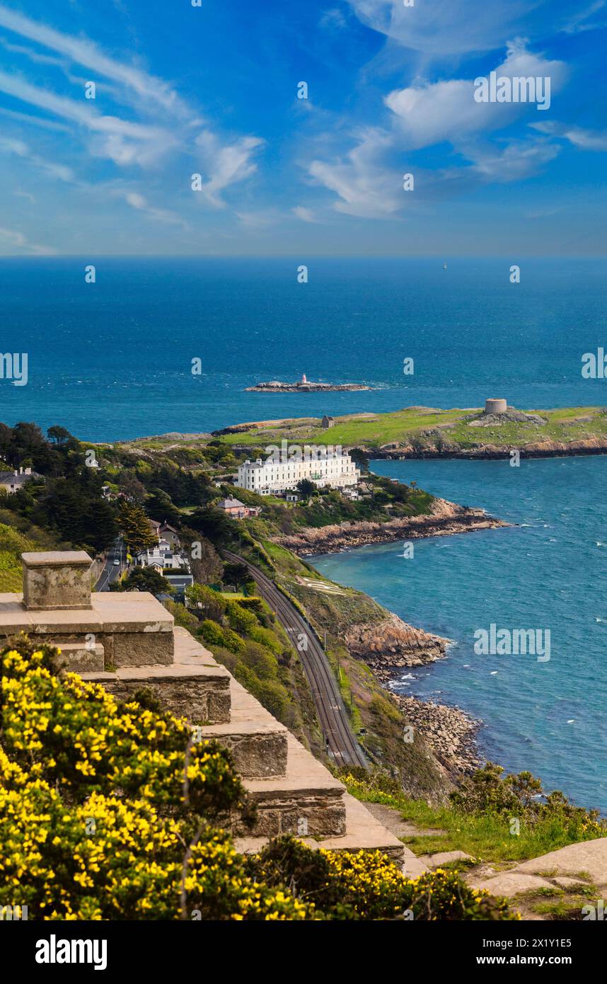 Eire ww2 aircraft identification sign hi-res stock photography and ...