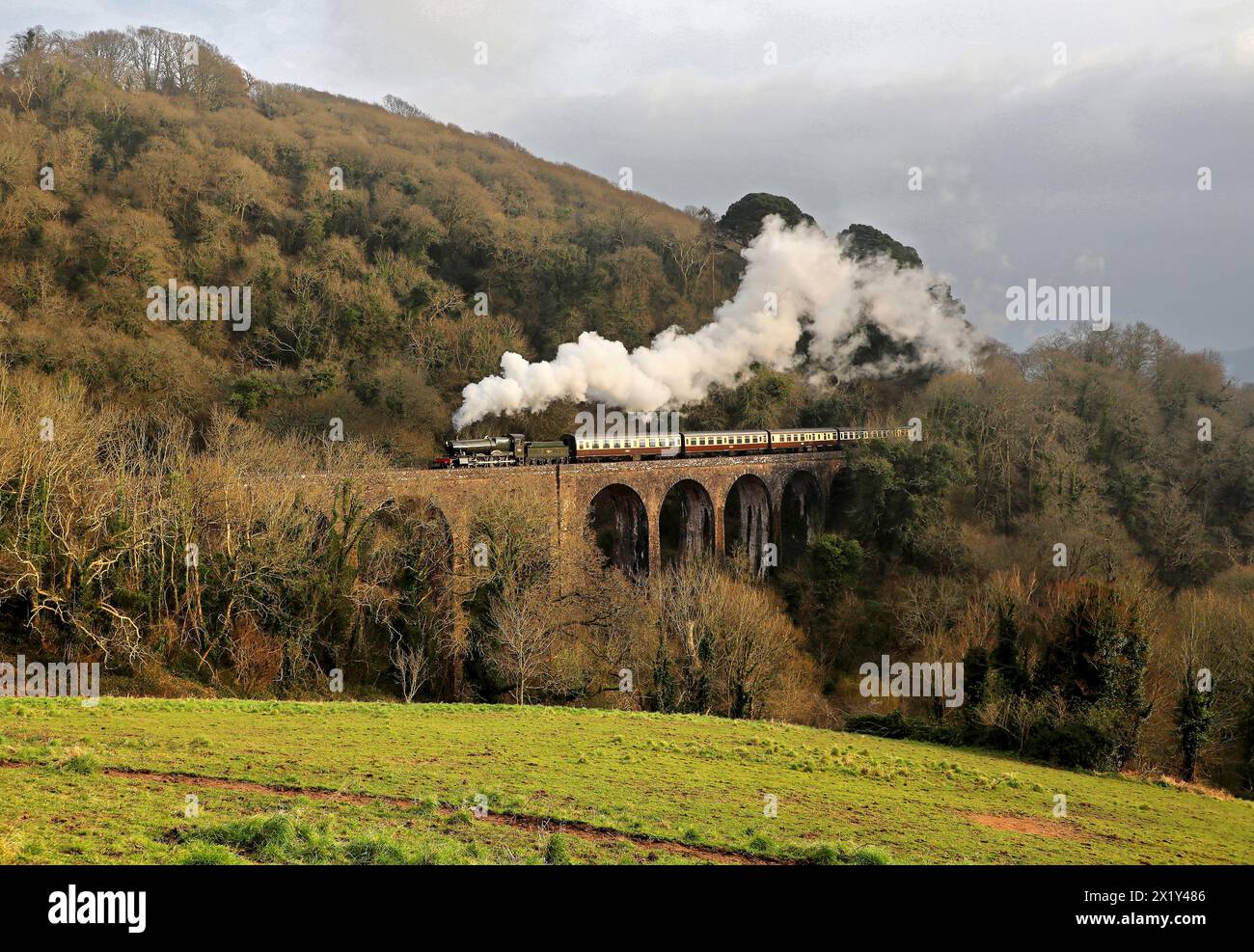 Maypool viaduct hi-res stock photography and images - Alamy