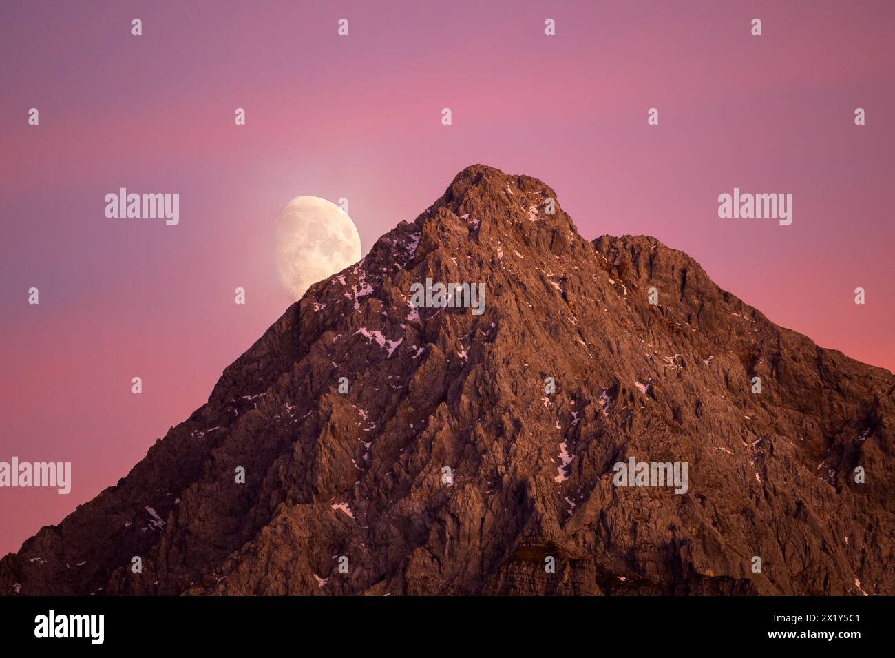 Before moonrise hi-res stock photography and images - Alamy