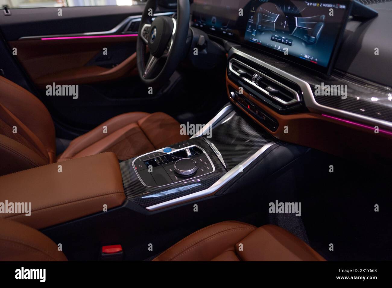 steering wheel, center console BMW i4 five-door electric liftback class ...