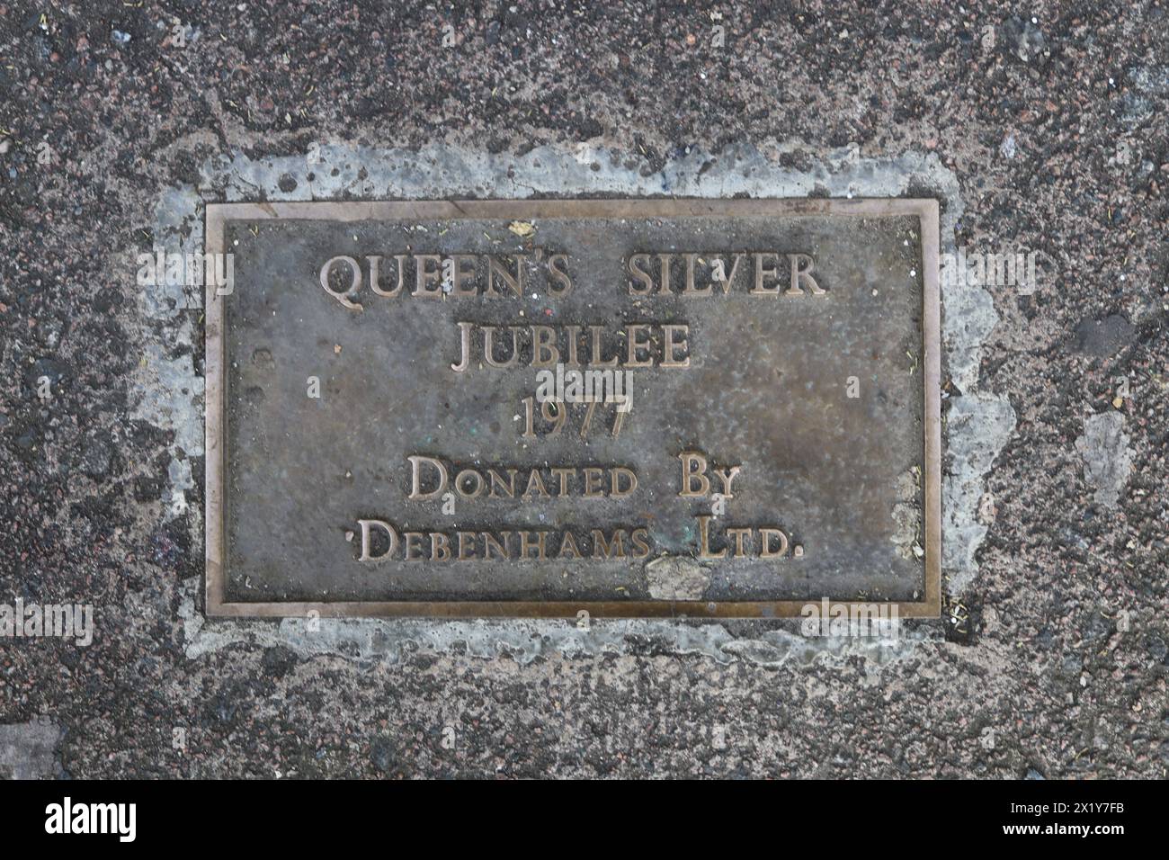 Queen's Silver Jubilee 1977 plaque, donated by Debenhams Ltd Stock ...