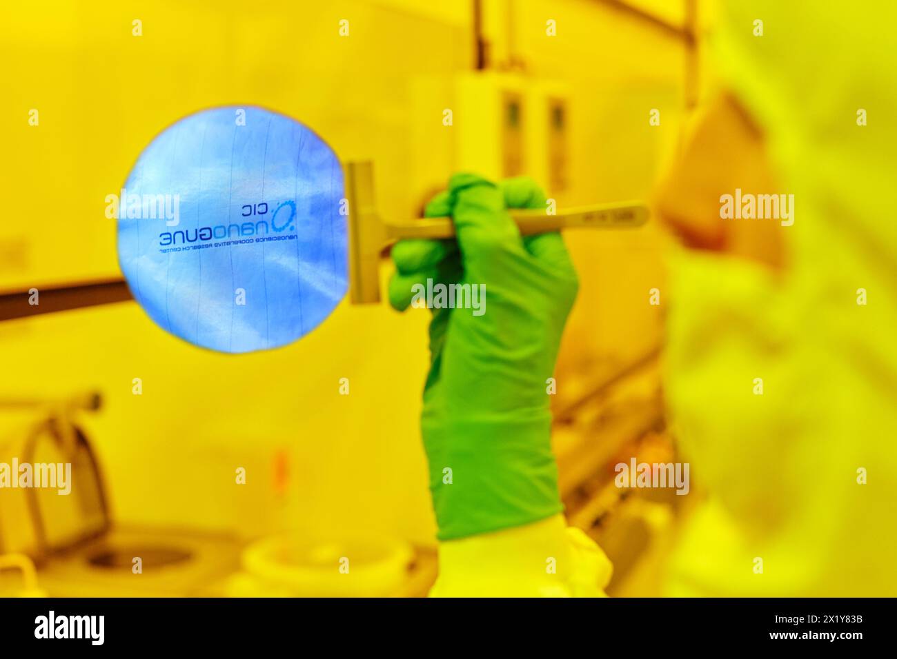 Silicon wafer for nanotechnology hi-res stock photography and images ...