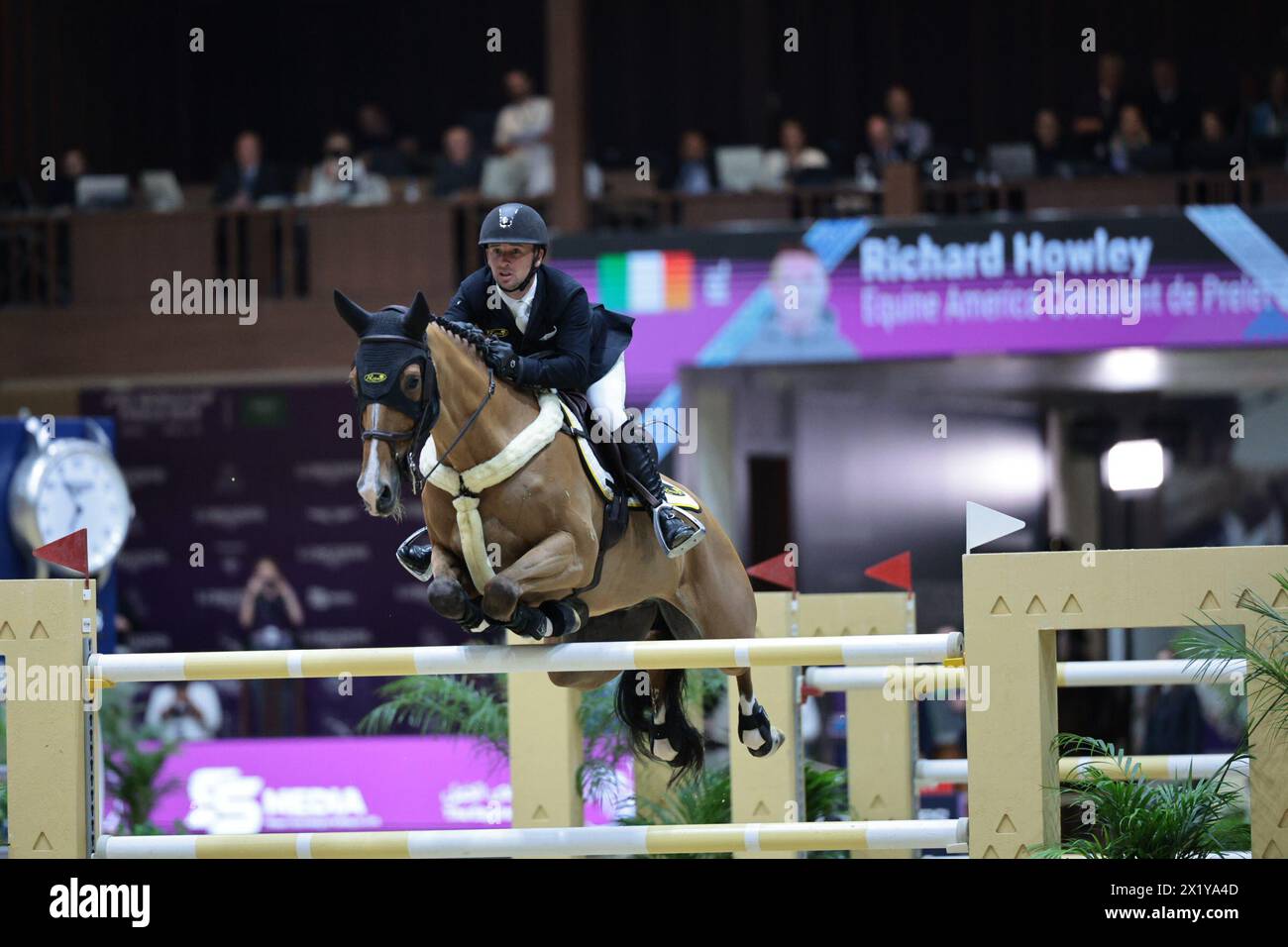 Richard Howley of Ireland with Equine America Consulent de Prelet Z ...