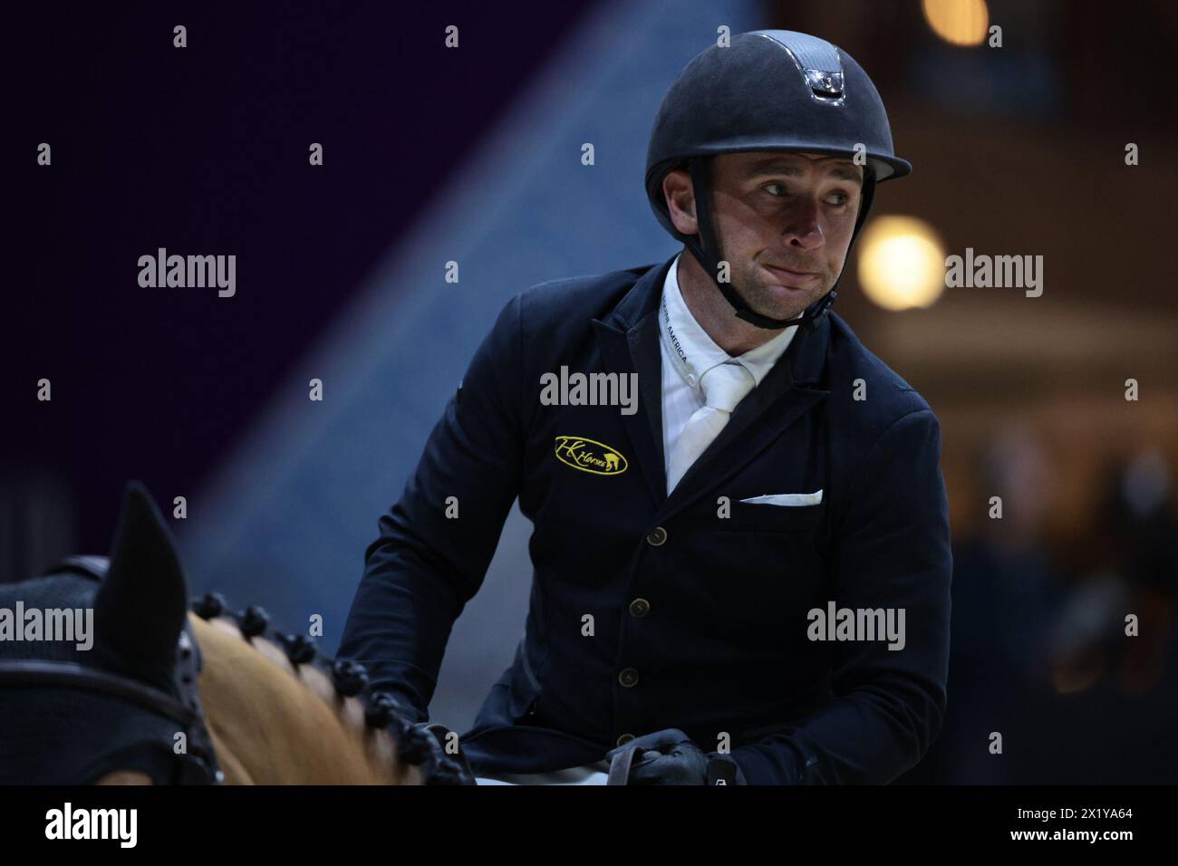 Richard Howley of Ireland with Equine America Consulent de Prelet Z ...