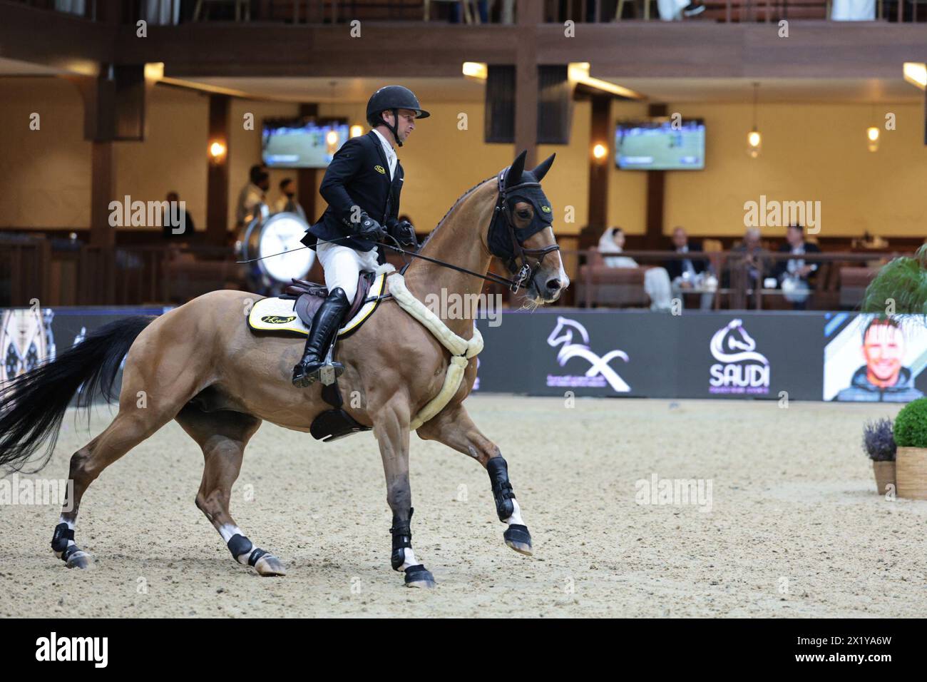 Richard Howley of Ireland with Equine America Consulent de Prelet Z ...