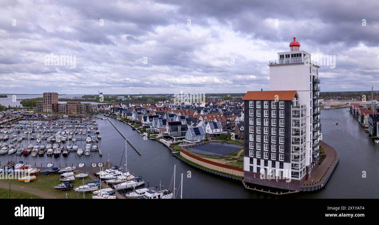 Aerial of De Knar recreational port at the Veluwemeer with pleasure ...