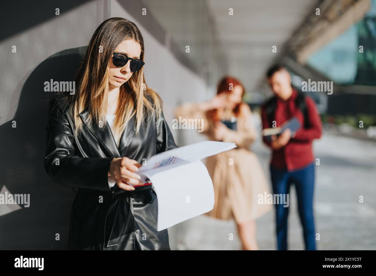 Young Business People Collaborating and Brainstorming for Business ...