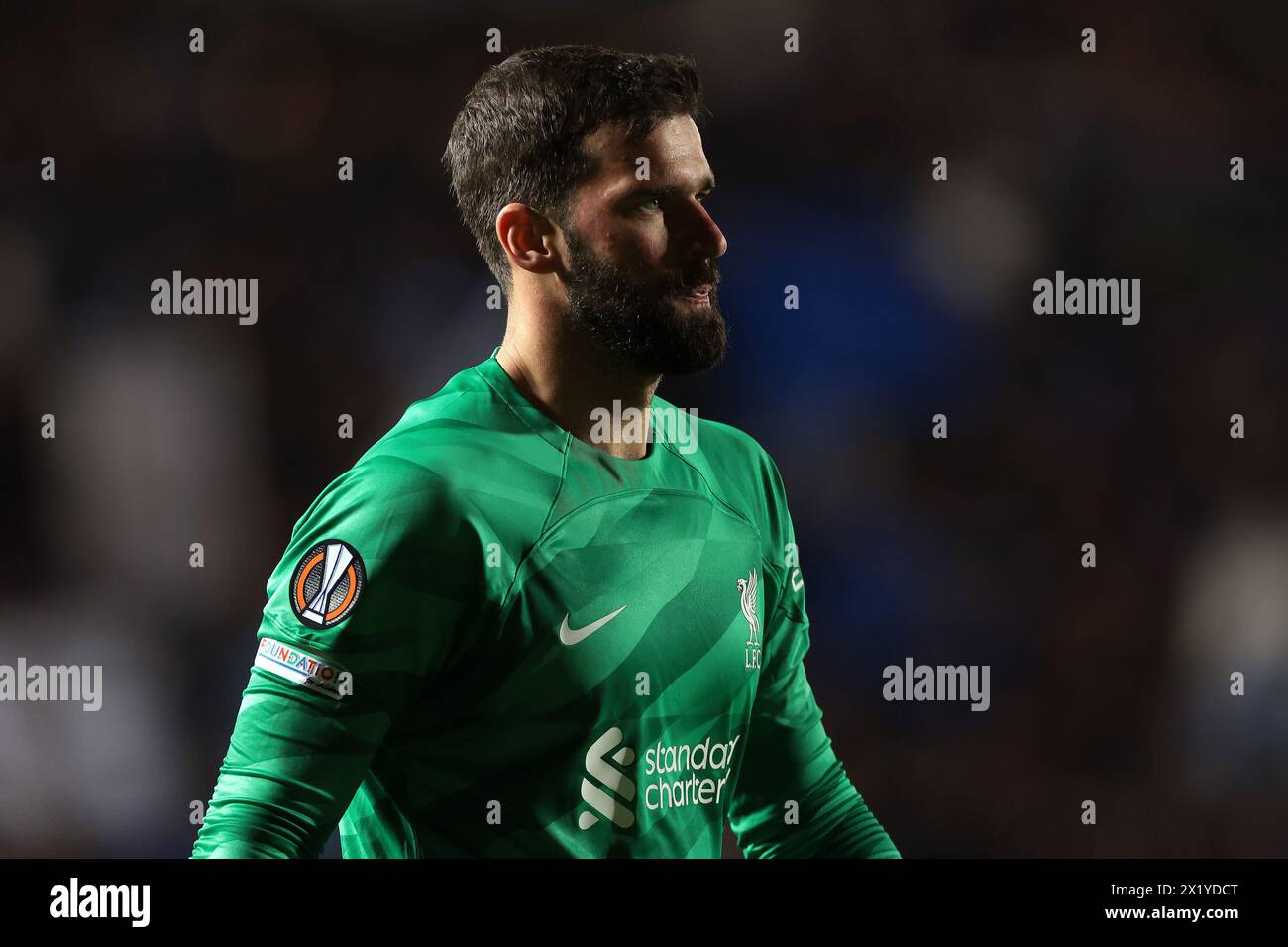 Alisson becker di liverpool hi-res stock photography and images - Alamy