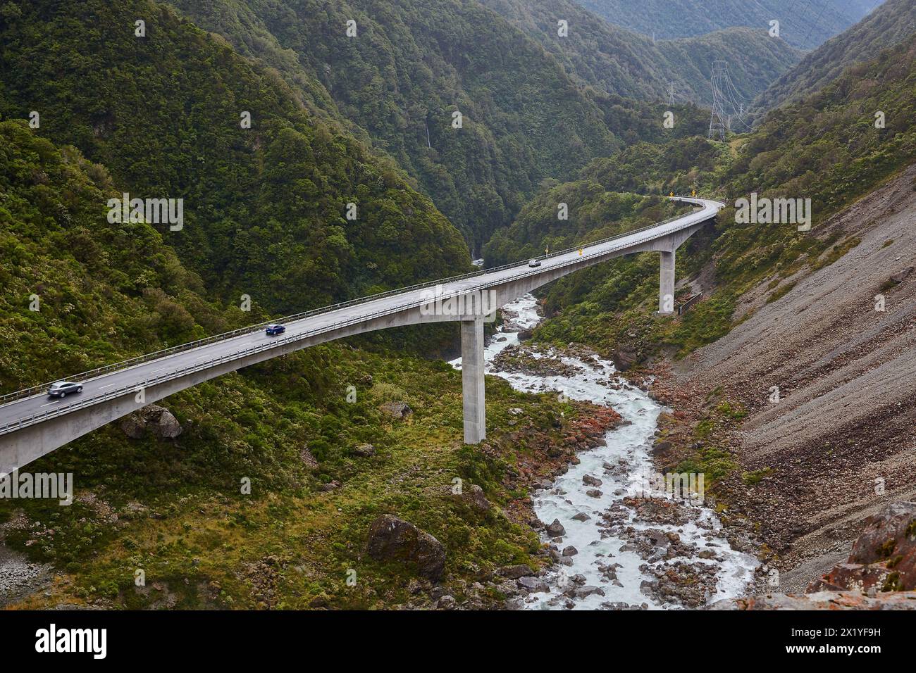 Arthur's Pass in New Zealand, bridge over mountain river Stock Photo ...