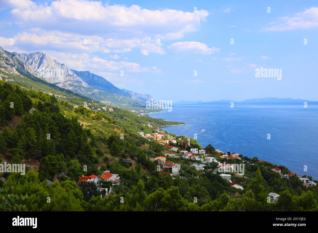 Brela village, Makarska Riviera landscape, Dalmatia, Croatia Stock ...