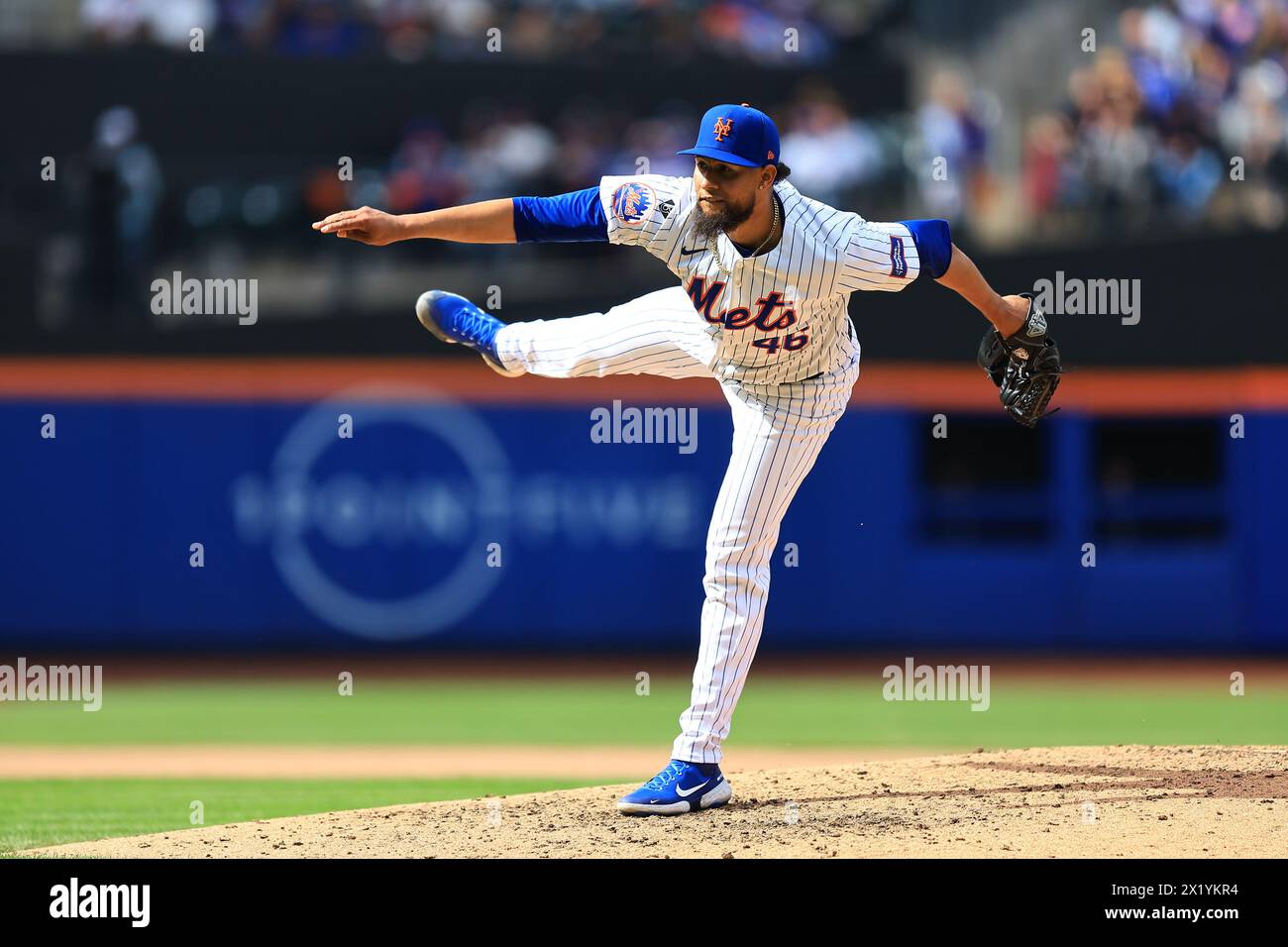 New York Mets relief pitcher Yohan Ramírez #46 throws during the ...