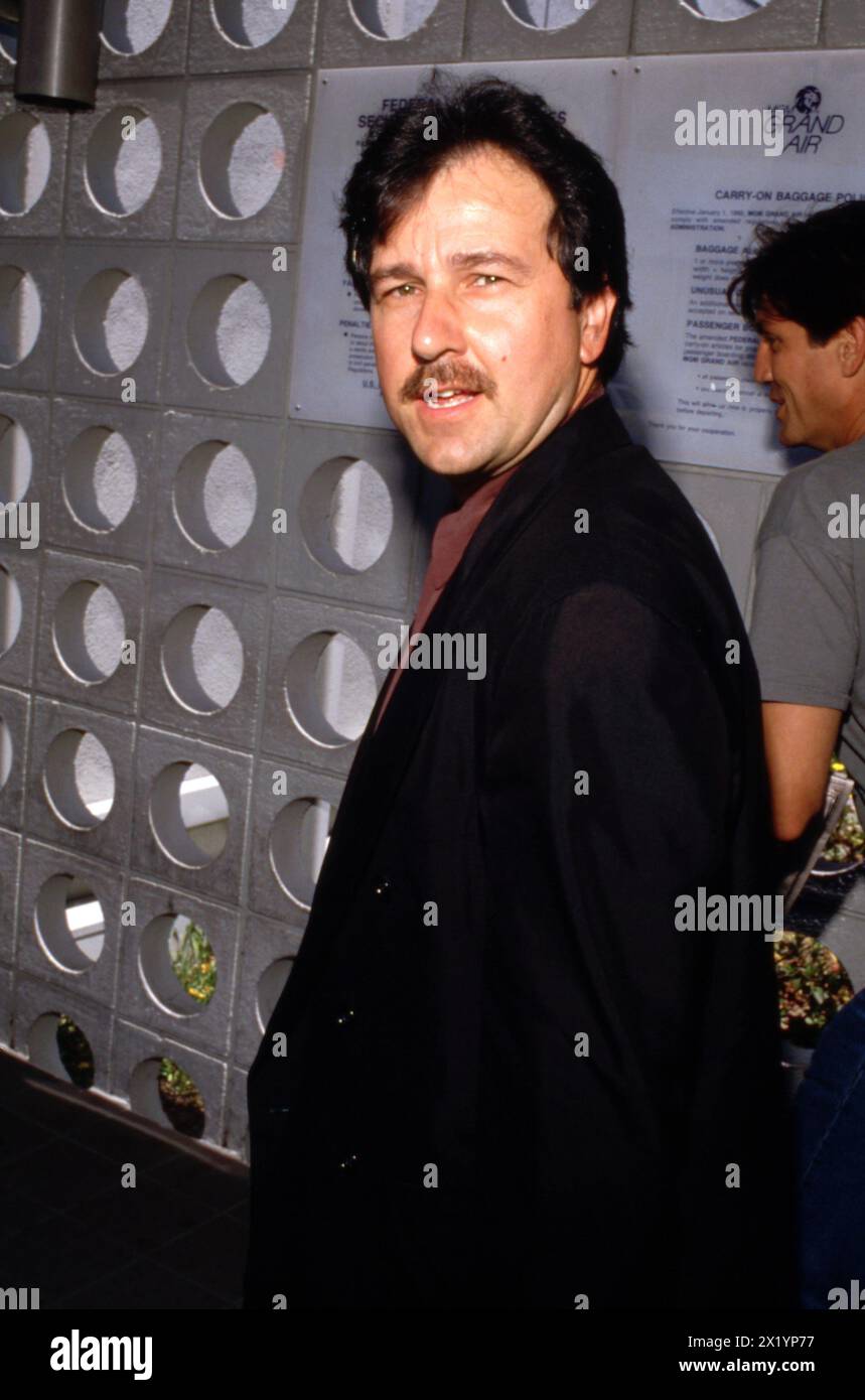 Bruno Kirby 1990 Credit: Ralph Dominguez/MediaPunch Stock Photo - Alamy