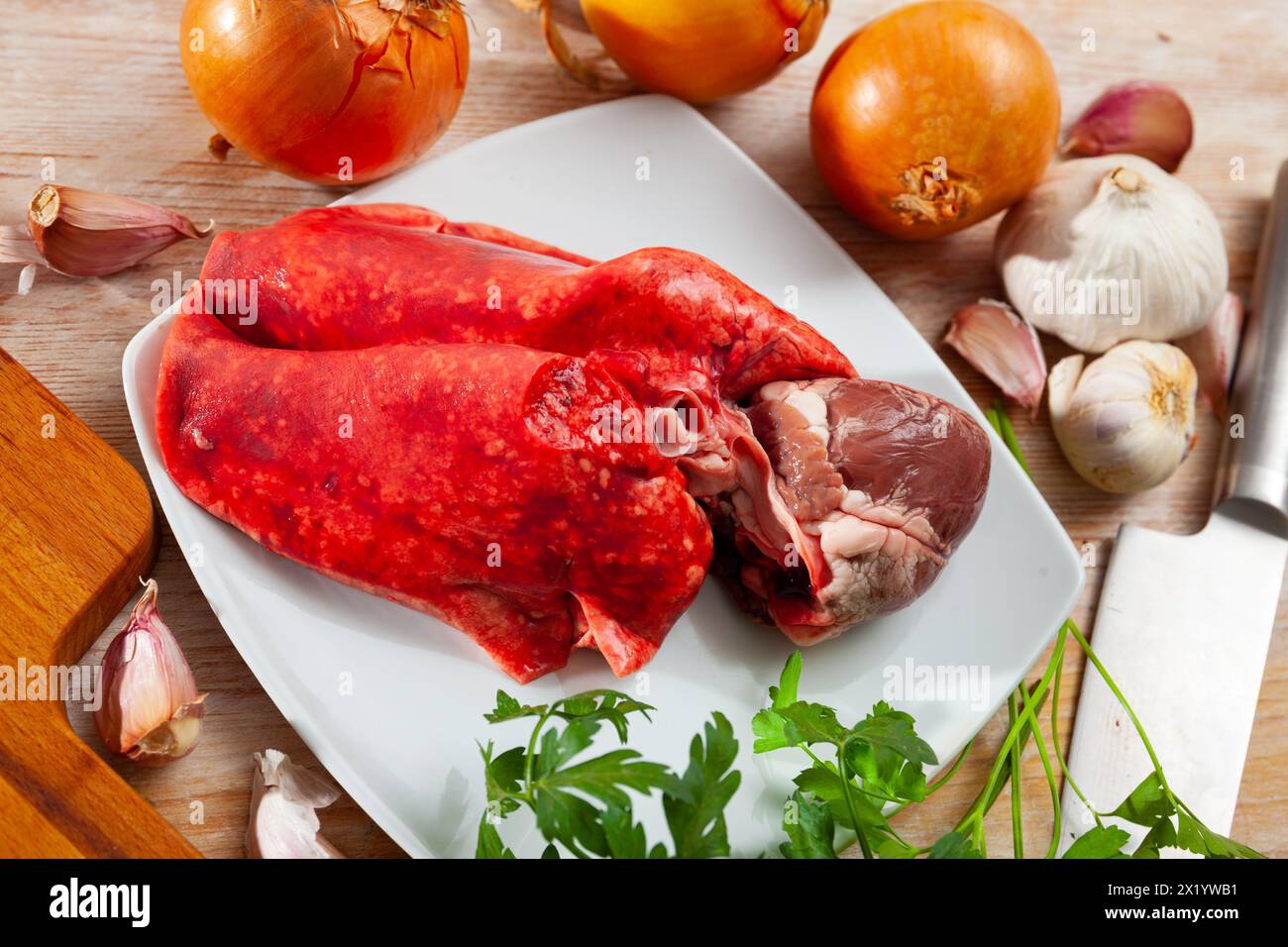 Raw lamb lungs and heart Stock Photo - Alamy