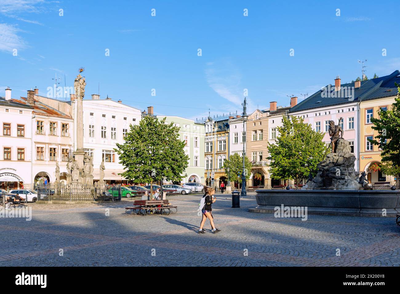 Market square (Krakonošovo náměstí, Krakonosovo Namesti) with plague ...
