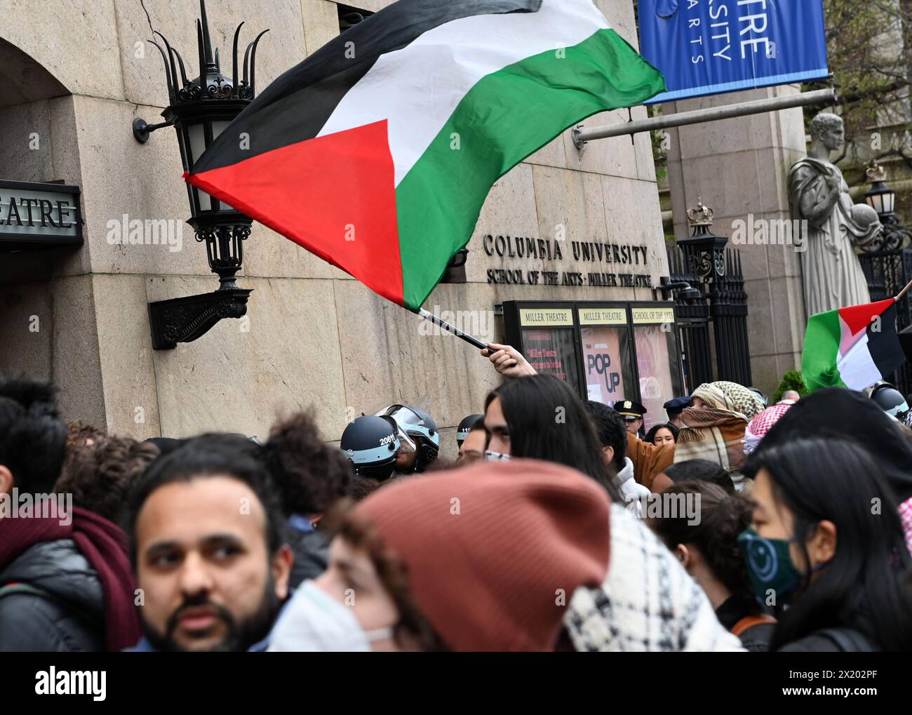 New York, New York, USA. 18th Apr, 2024. Palestinian supporters ...