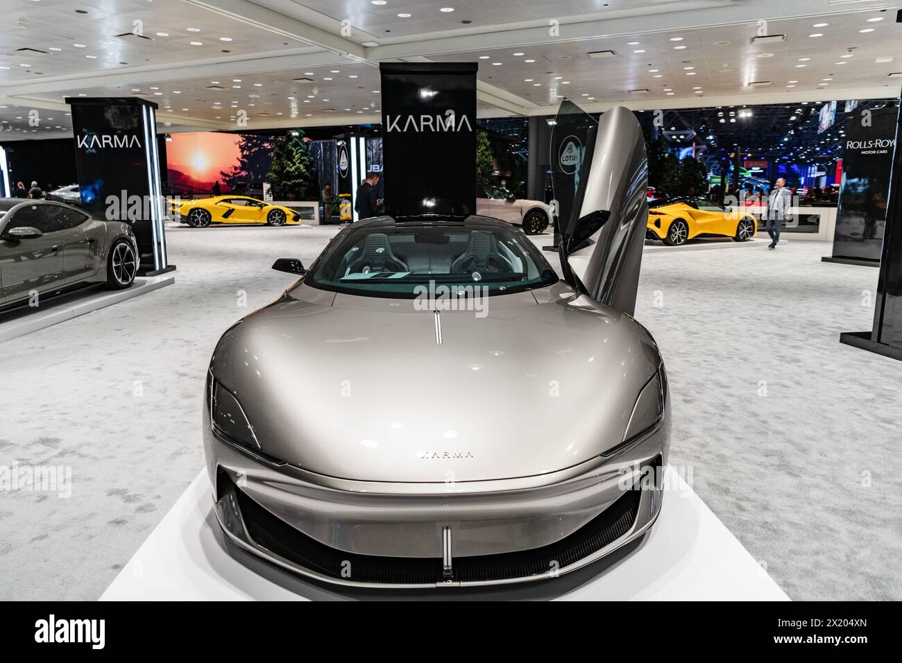 Karma kaveya hi-res stock photography and images - Alamy