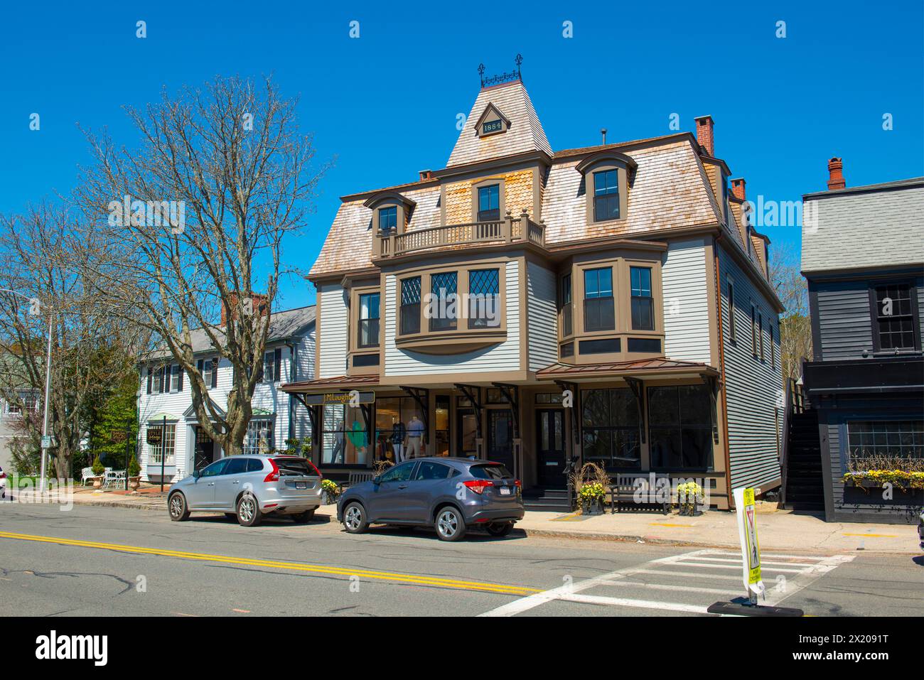 Historic commercial buildings on Central Street in historic town center ...