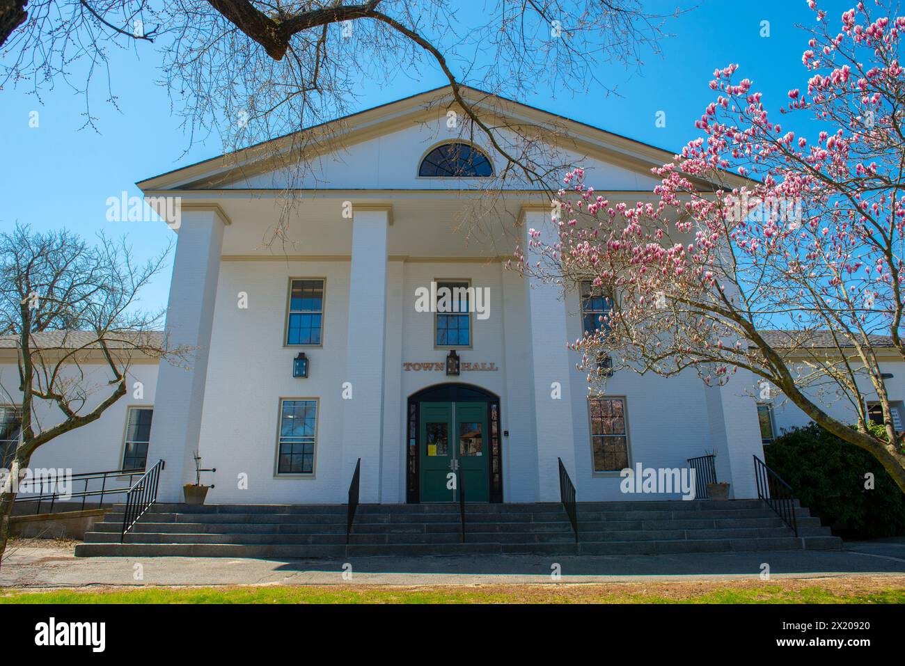 Town Hall at 10 Central Street in historic town center of Manchester-by ...