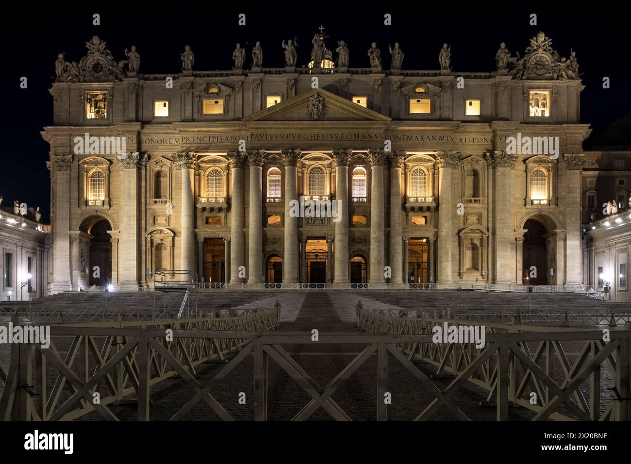 Night view of Saint Peter's Basilica in Vatican City, the papal enclave ...