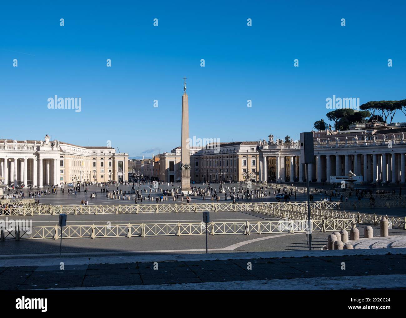 View of Saint Peter's Square in Vatican City, the papal enclave in Rome ...