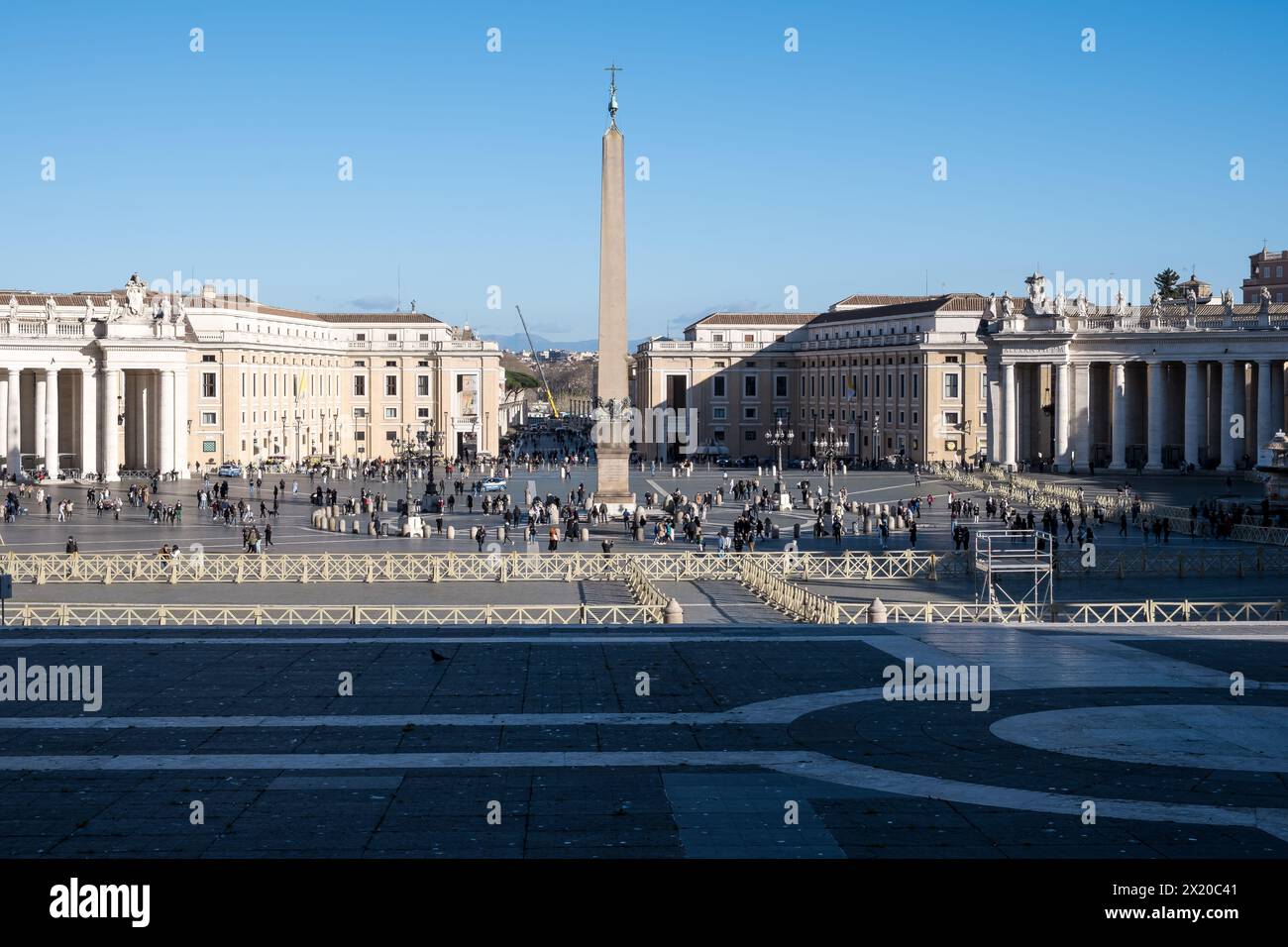 View of Saint Peter's Square in Vatican City, the papal enclave in Rome ...