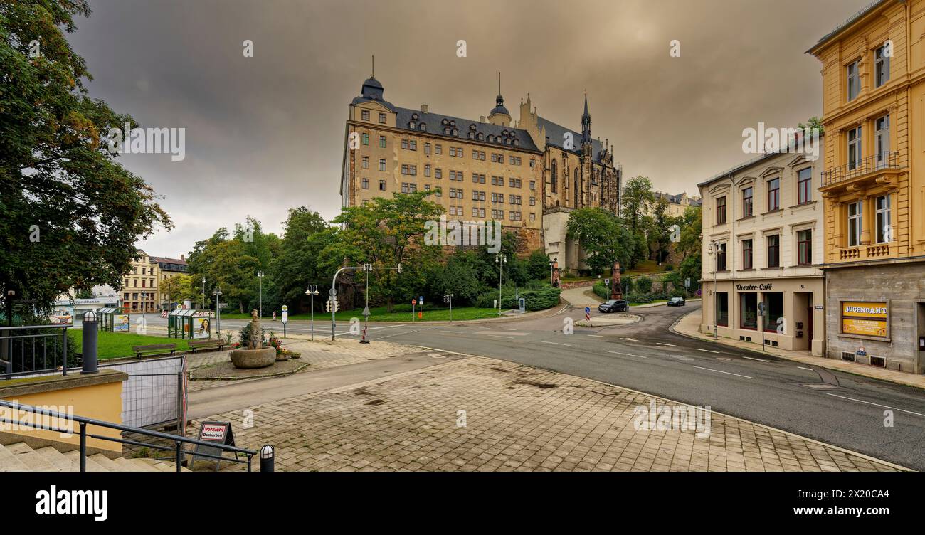 Altenburg residential palace in the skat town of altenburg hi-res stock ...