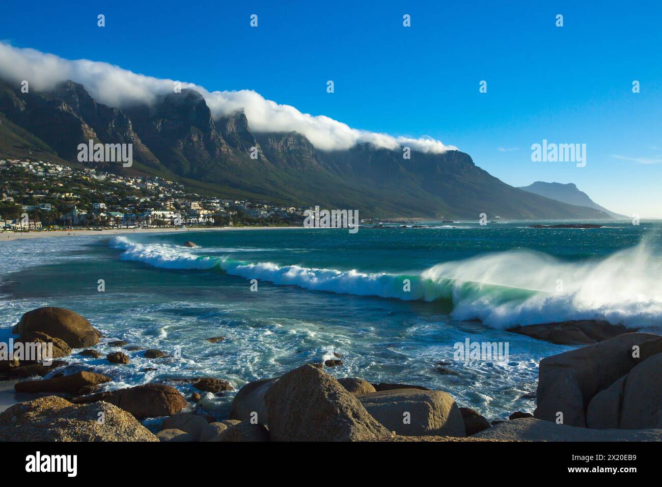 SOUTH AFRICA. WESTERN CAPE. CAPE PENINSULA. CAMPS BAY SEASIDE RESORT IN ...