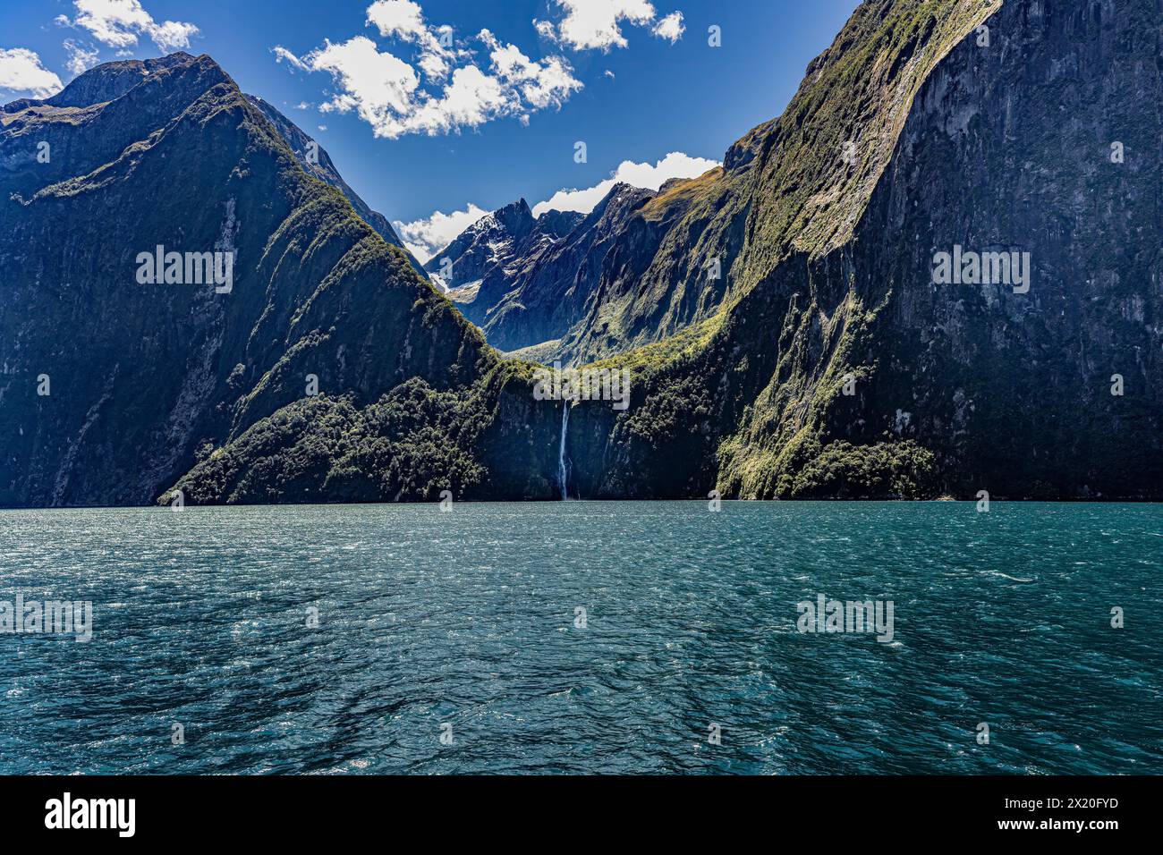Views of Milford Sound while on a boat to the ocean Stock Photo - Alamy