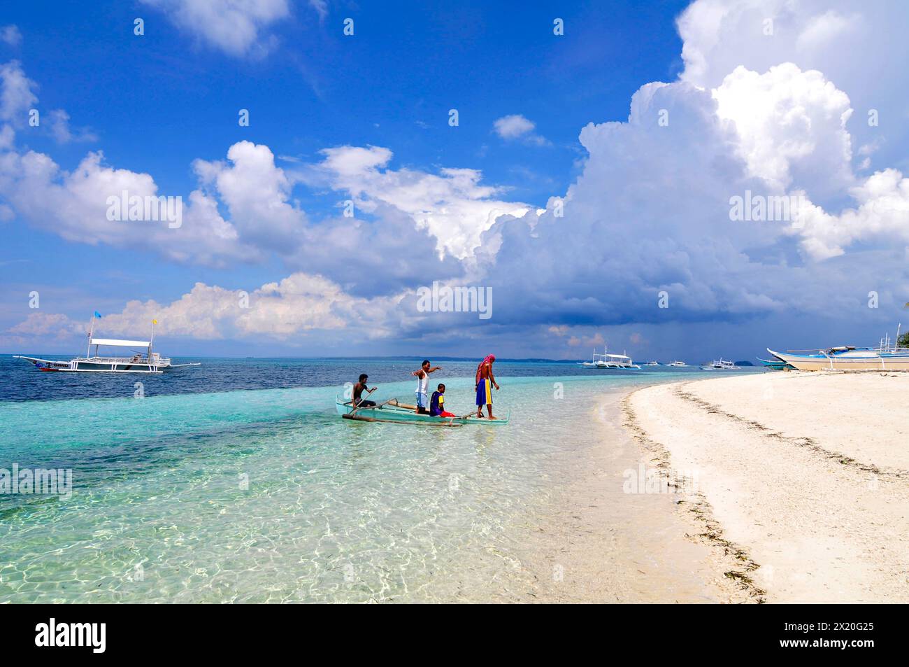 The beautiful Malapascua Island in Central Visayas, The Philippines ...