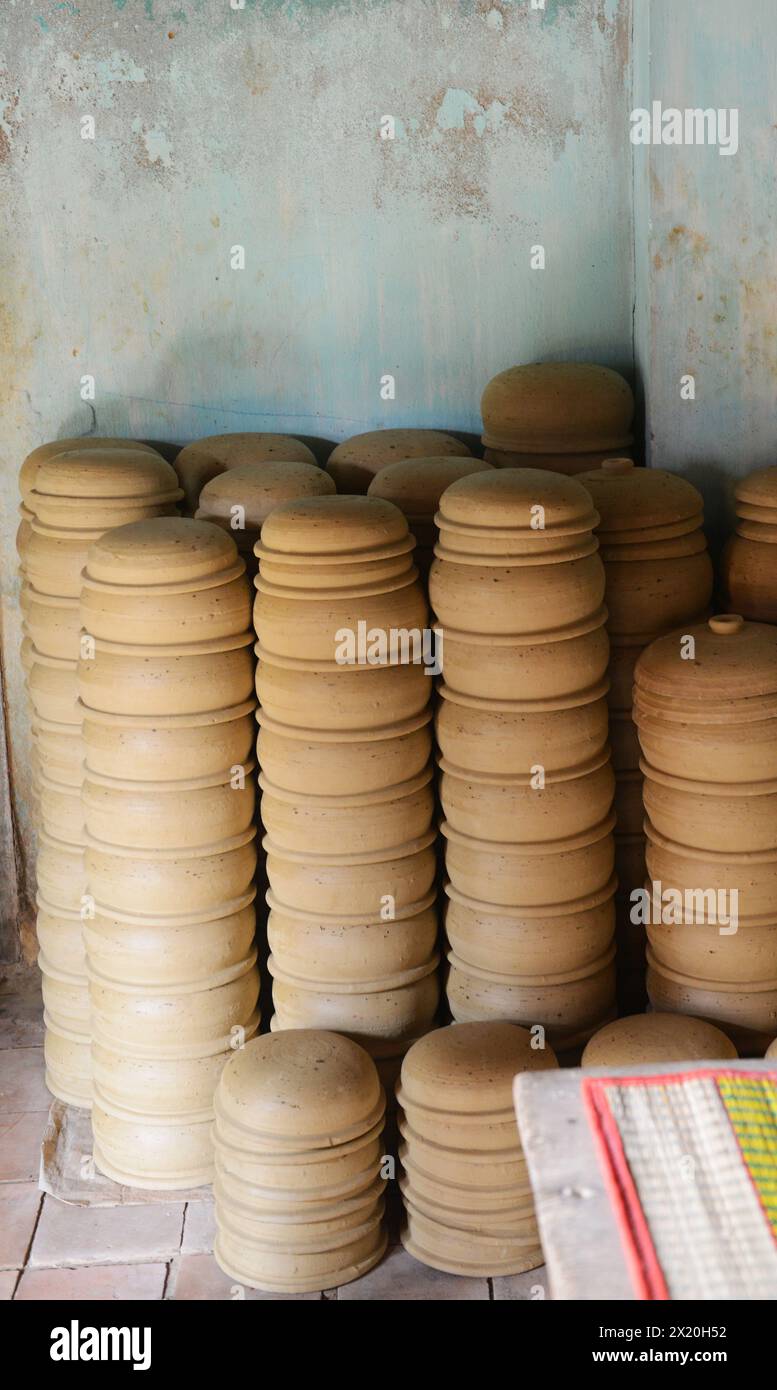 Traditional Clay pots production at Thanh Ha pottery village in Hoi An ...