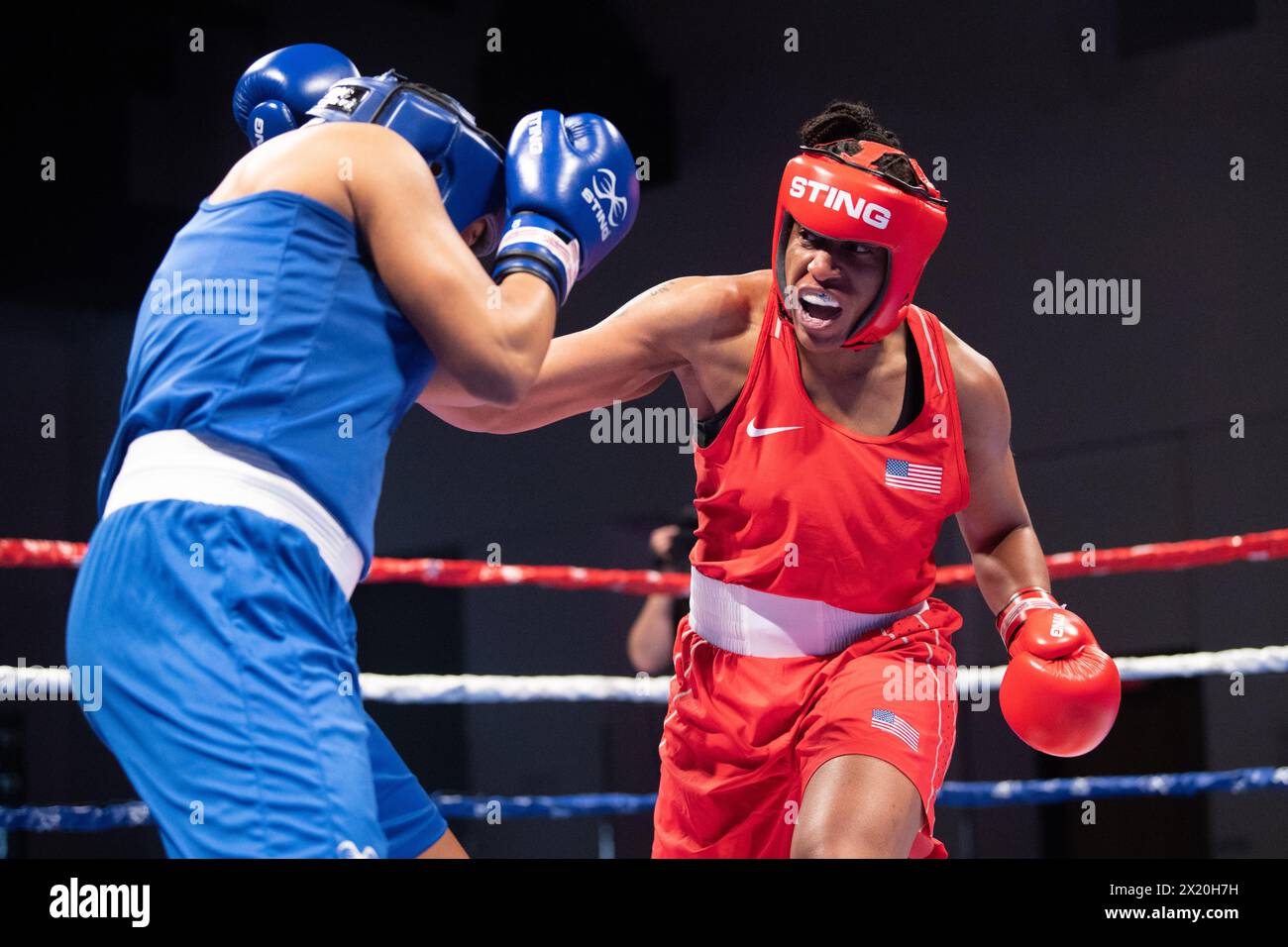 Womens amateur boxing hi-res stock photography and images - Alamy