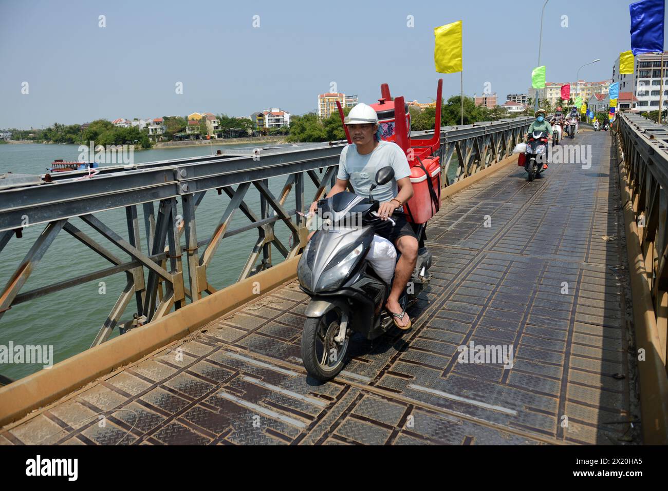 The narrow bridge connecting Cam Kim Island and An Hoi Islet over the ...