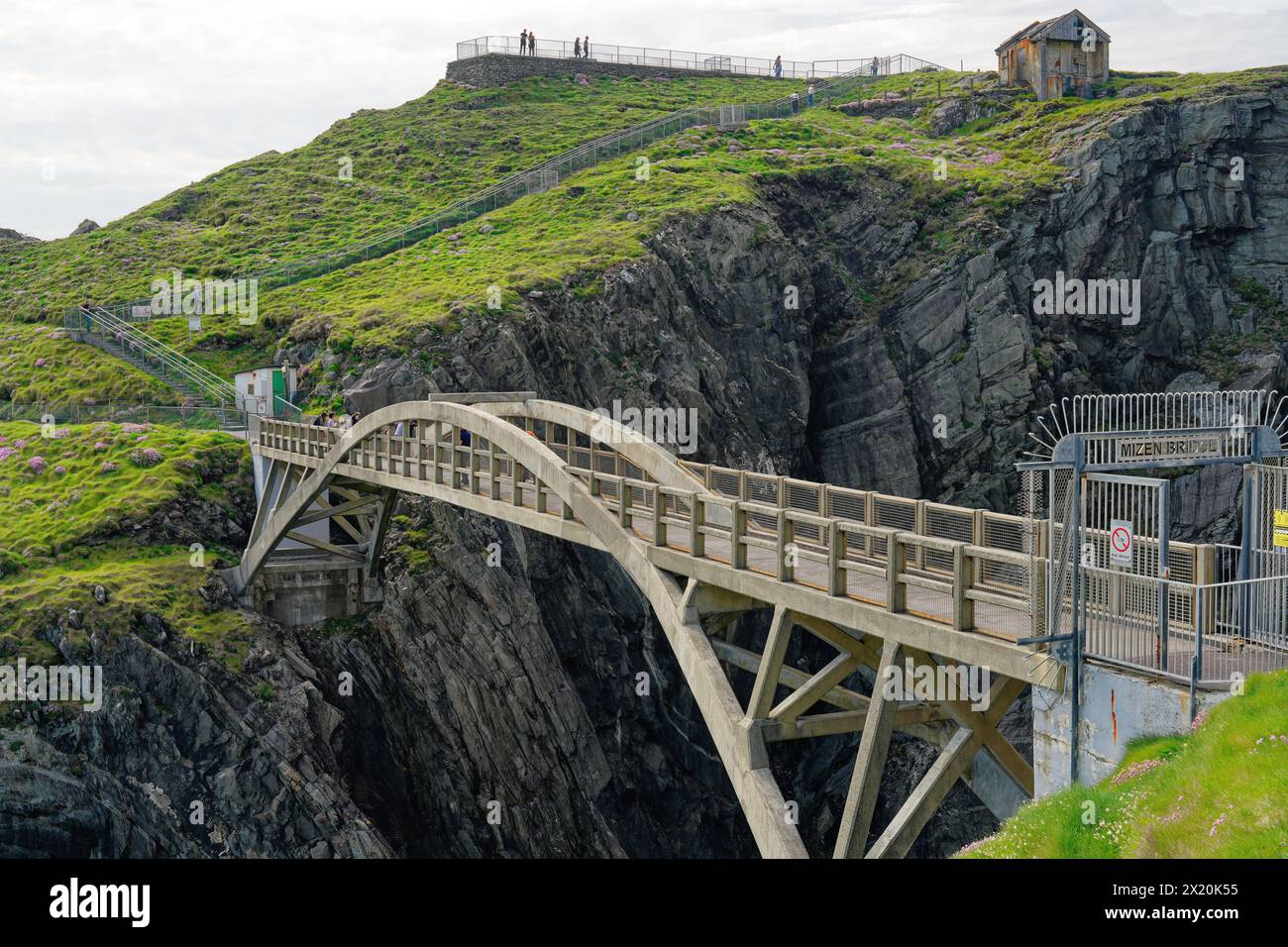 Ireland, County Cork, Mizen Peninsula, bridge to Mizen Head Lighthouse ...