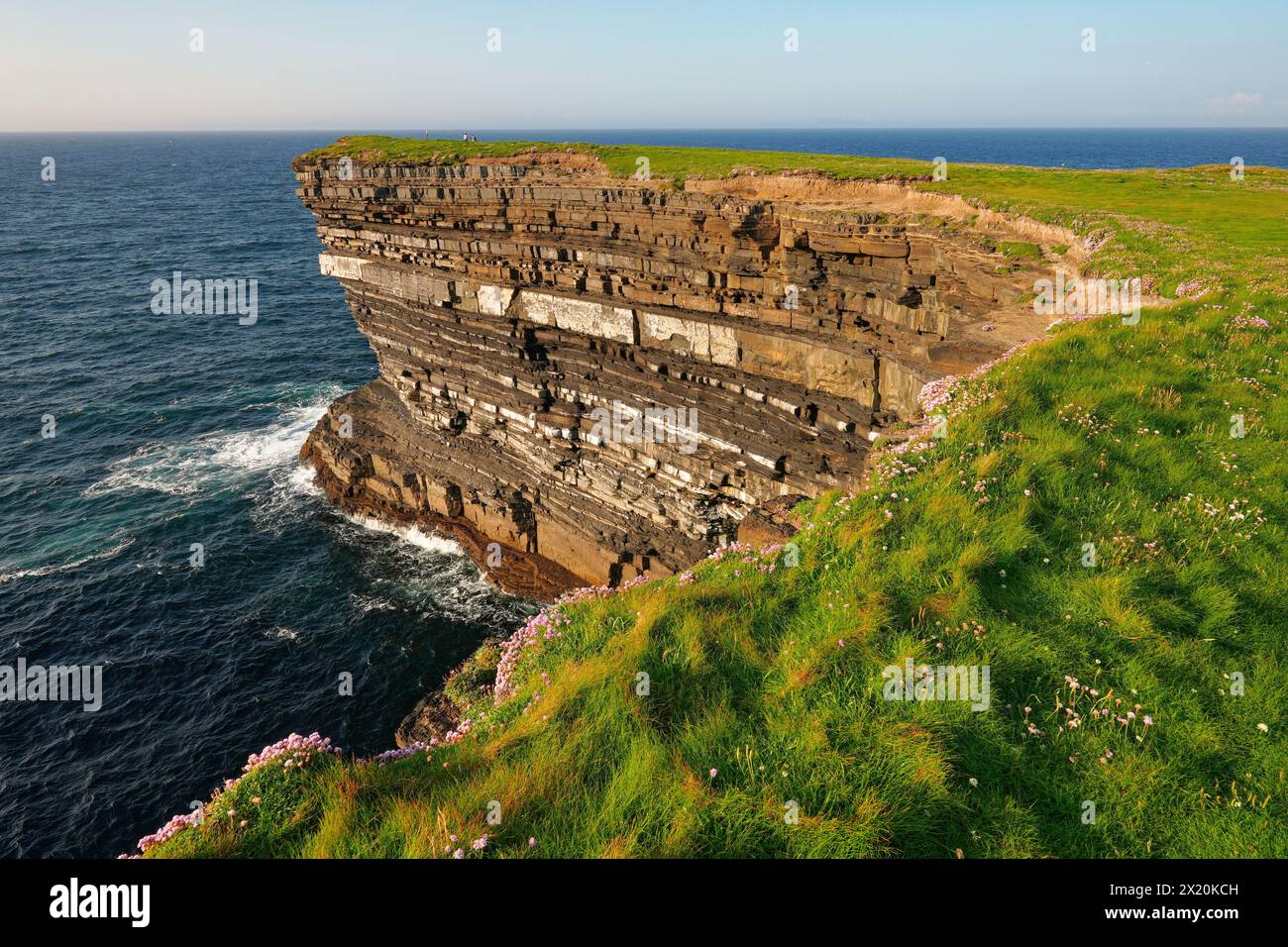 Dun briste ireland hi-res stock photography and images - Alamy