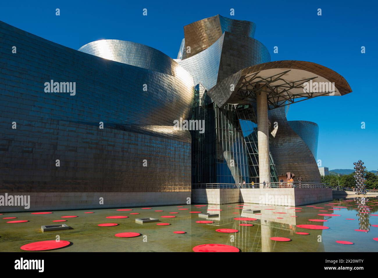 Guggenheim Museum Bilbao, architect Frank O. Gehry, Bilbao, Basque ...