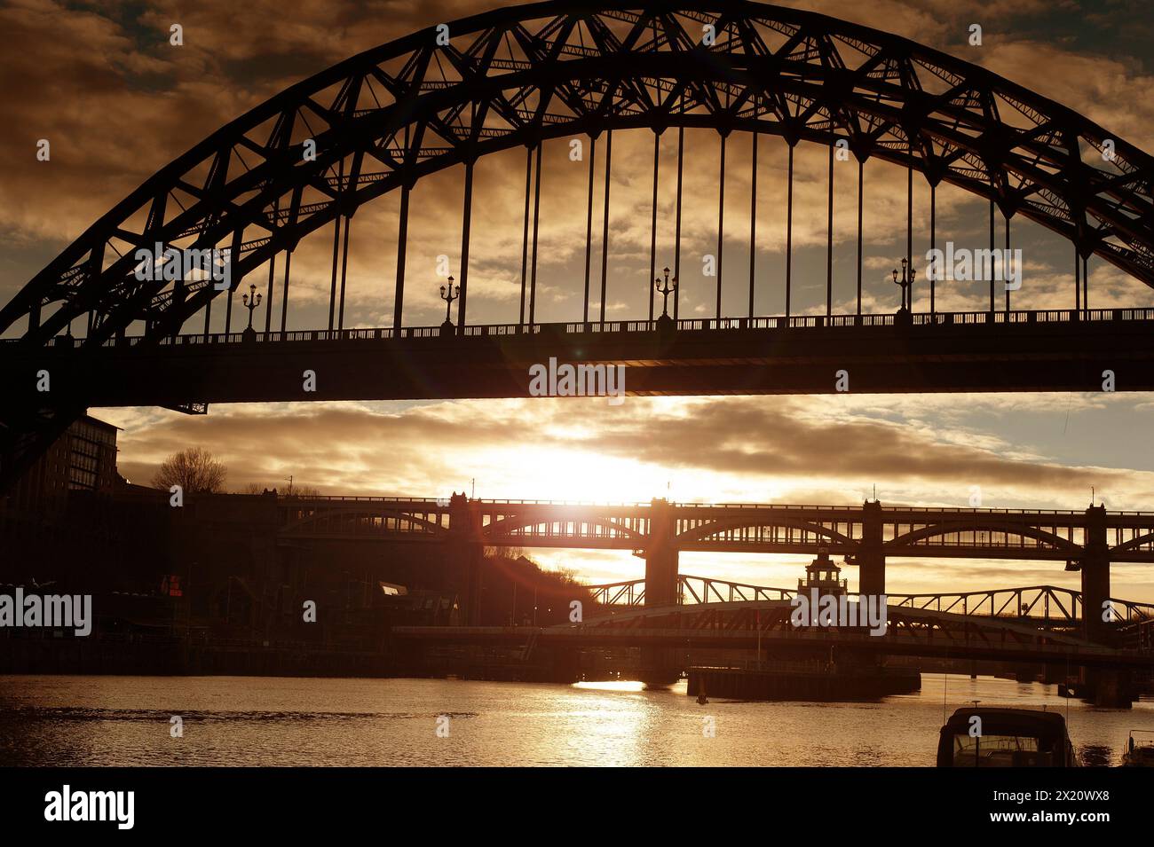 River wear golden sunset hi-res stock photography and images - Alamy