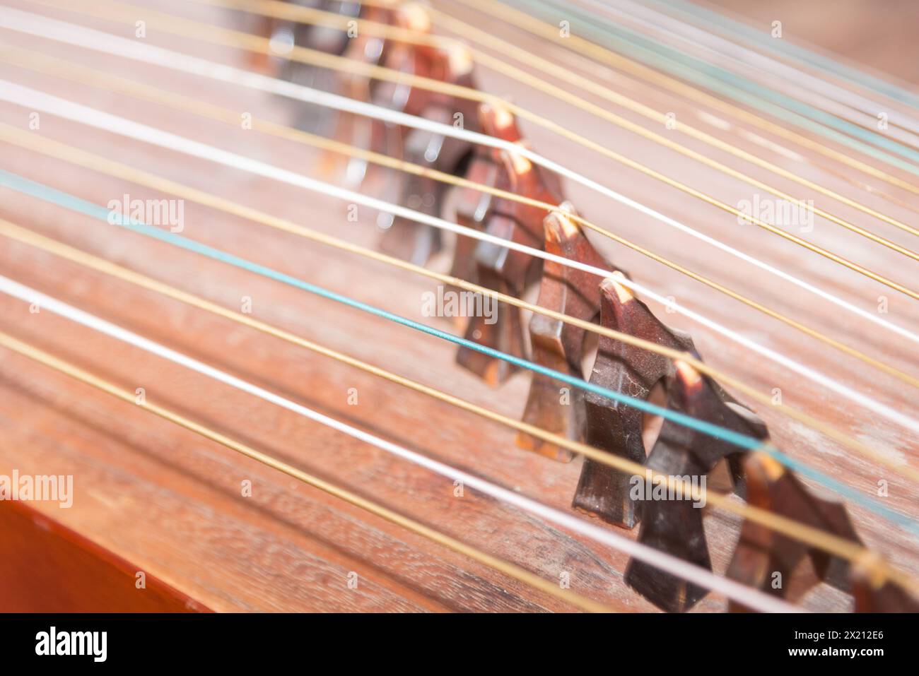 Guzheng hi-res stock photography and images - Alamy