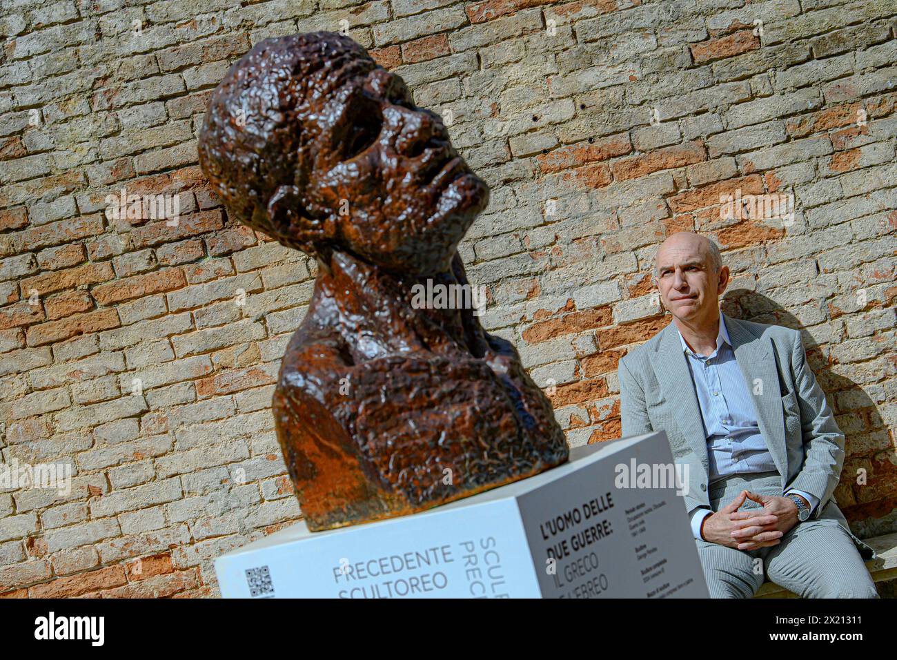 Venezia, Italia. 18th Apr, 2024. The sculptor George Petrides with his ...