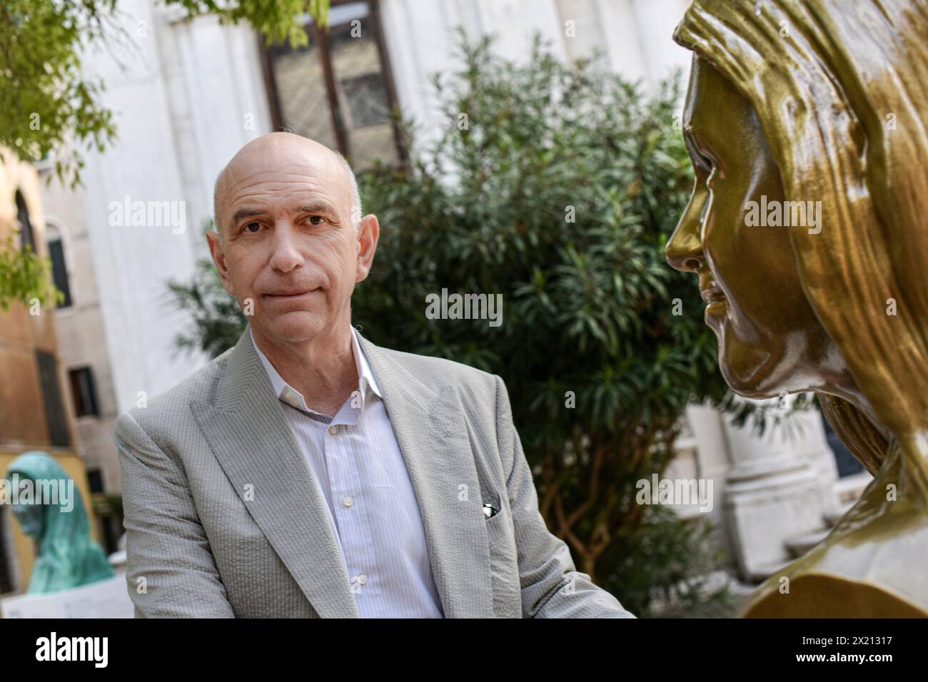 Venezia, Italia. 18th Apr, 2024. The sculptor George Petrides with his ...