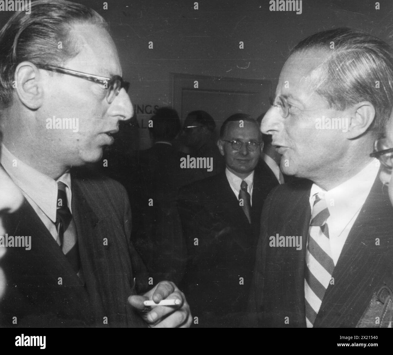 Walter strauss hi-res stock photography and images - Alamy