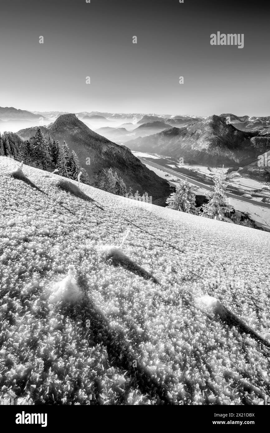 Fresh snow with hoarfrost crystals and view of Kranzhorn and Inntal ...