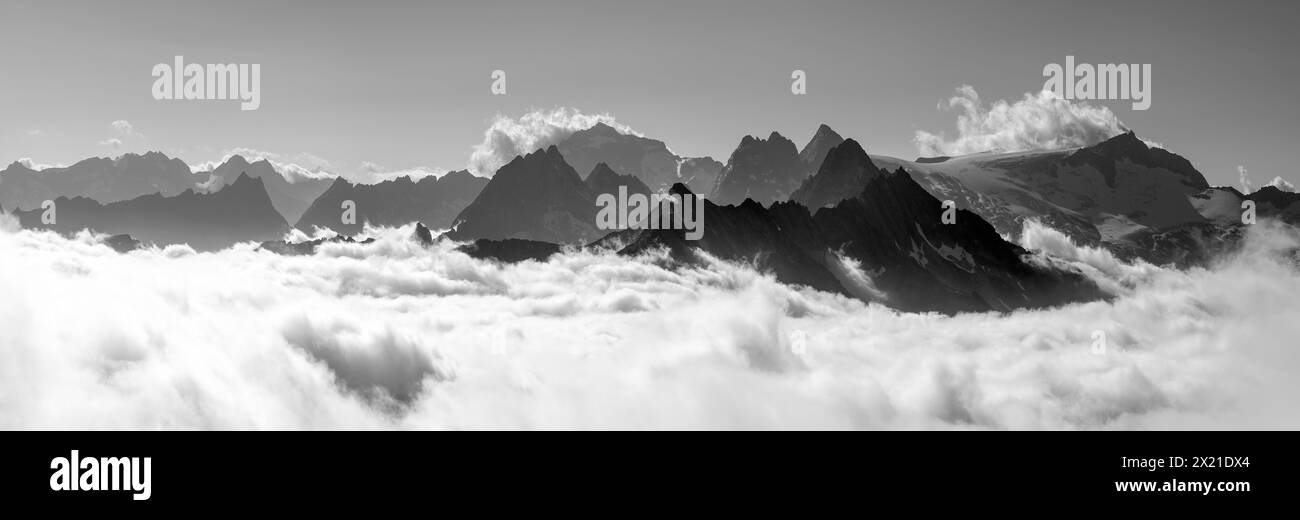 Panorama with mountain backdrop of the Zillertal Alps with Großer ...