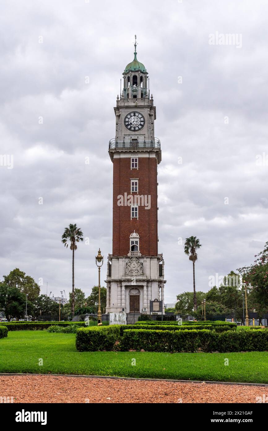 Fuerza monumental hi-res stock photography and images - Alamy