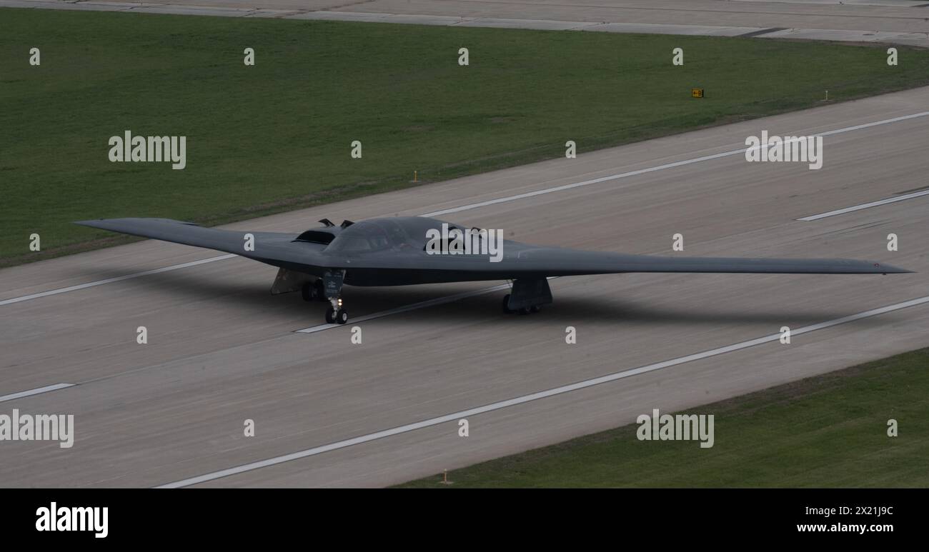 B-2 Spirit stealth bombers assigned to the 509th Bomb Wing taxi on the ...