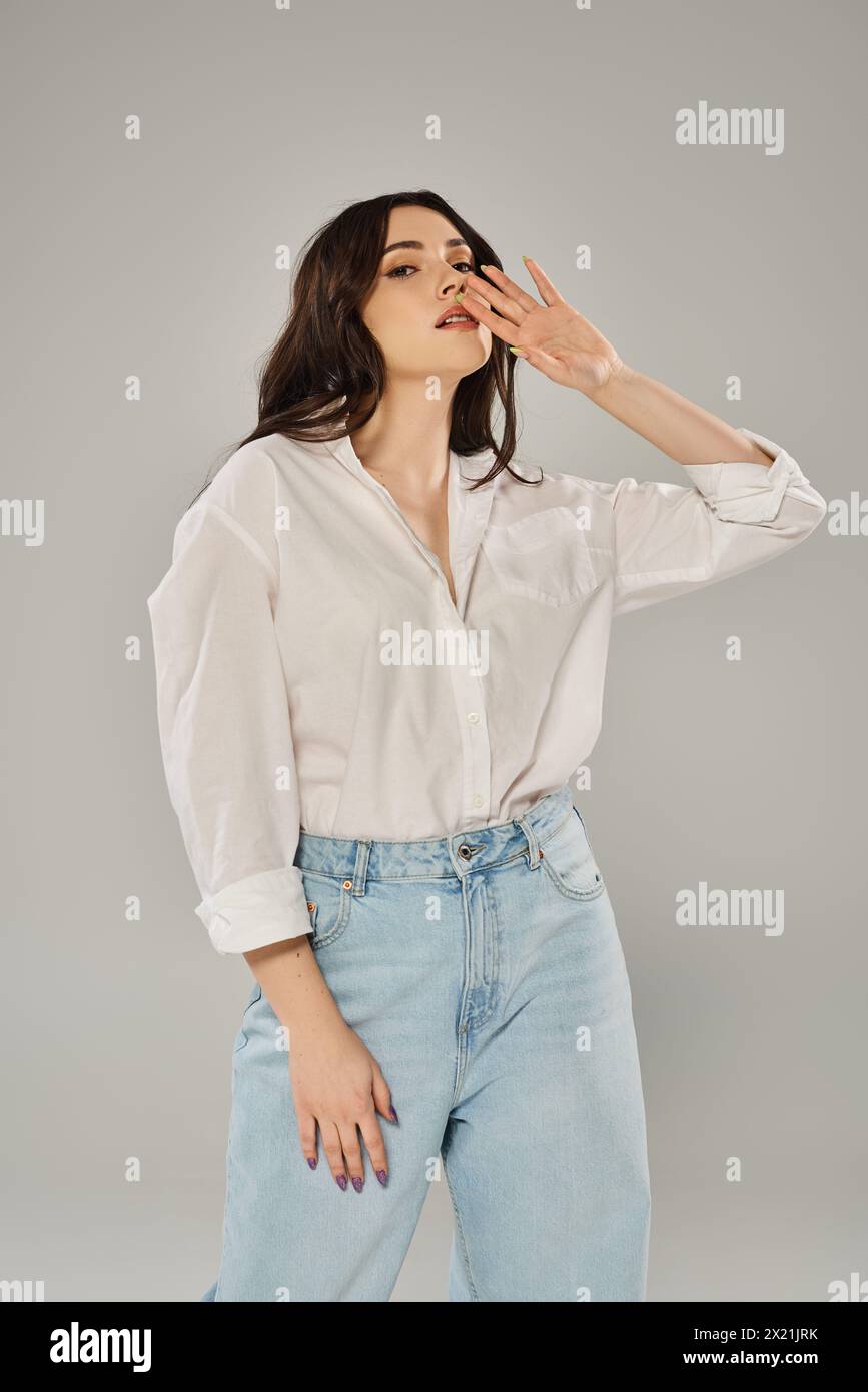 Plus size model jeans hi-res stock photography and images - Alamy