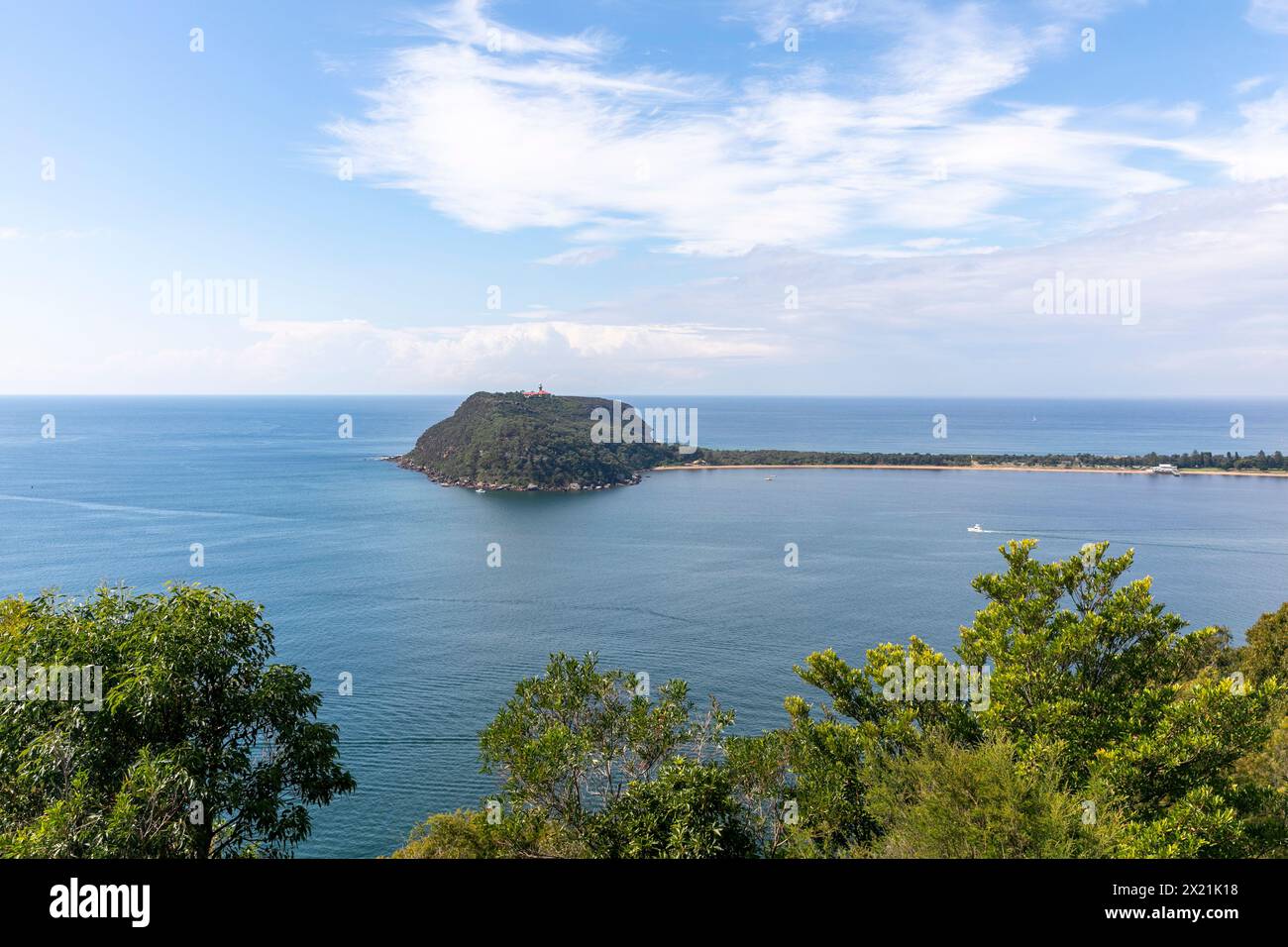Barrenjoey headland, part of Ku-ring gai chase national park with ...