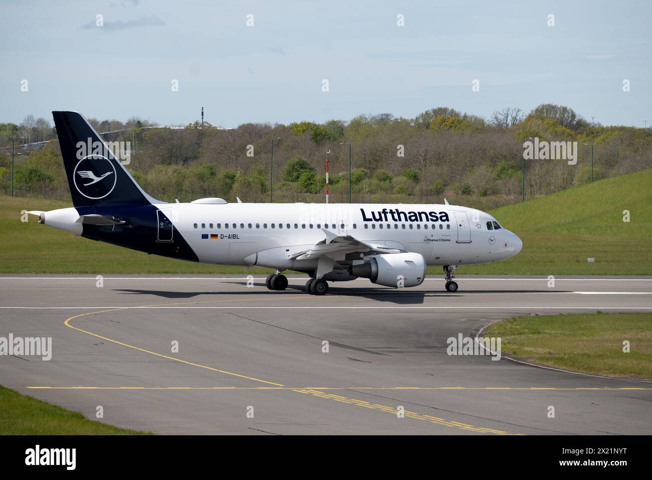 Lufthansa Cityline Airbus A319-112 ready for take off at Birmingham ...